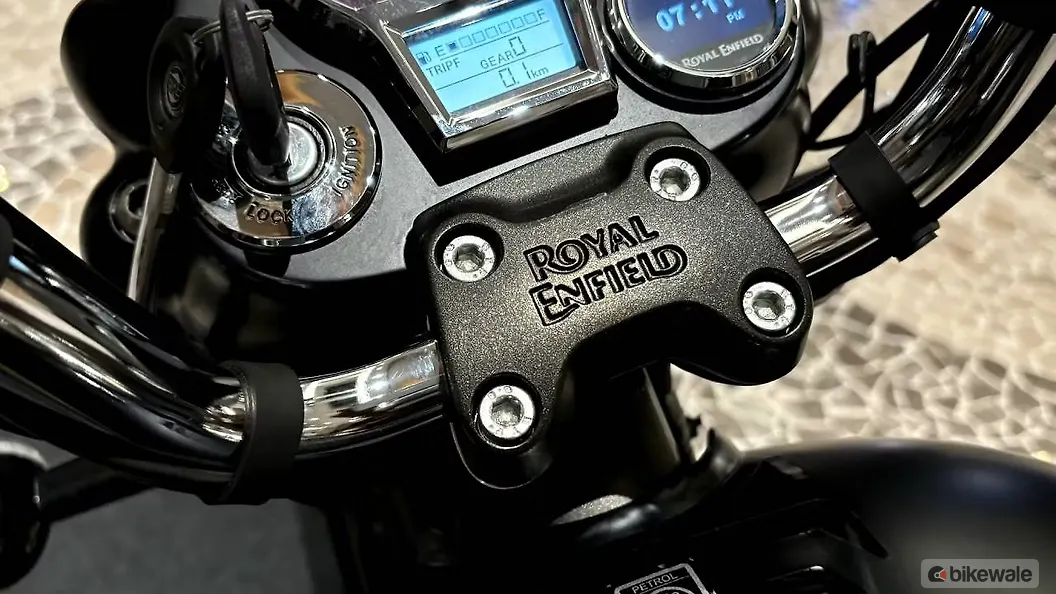 Royal Enfield Goan Classic 350 Handlebar Clamp Image – BikeWale