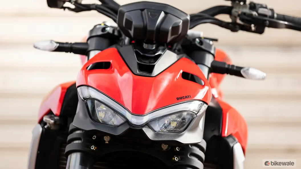 Ducati Streetfighter V2 Head Light Image – BikeWale