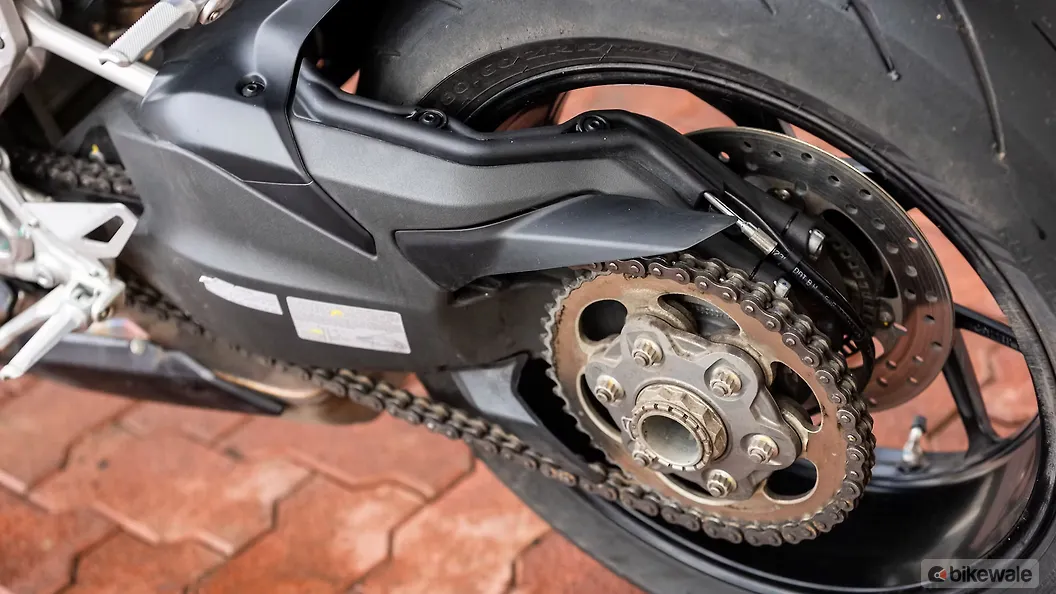 Ducati Streetfighter V2 Rear Wheel Image – BikeWale