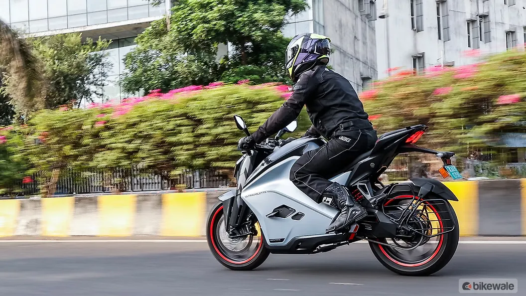 Ultraviolette F77 2022 Right Side View Image – BikeWale