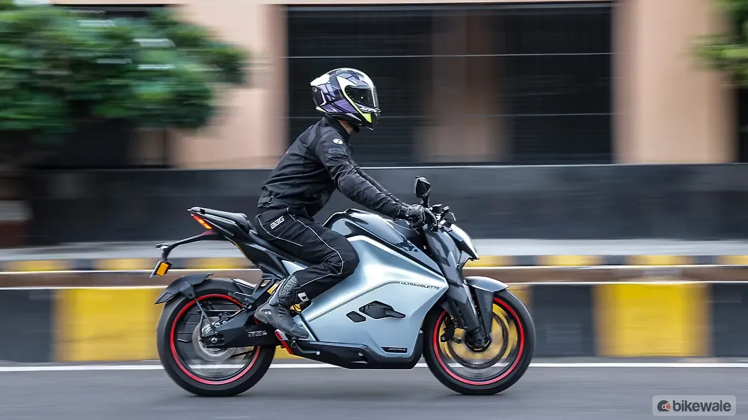 Ultraviolette F77 2022 Right Side View Image – BikeWale