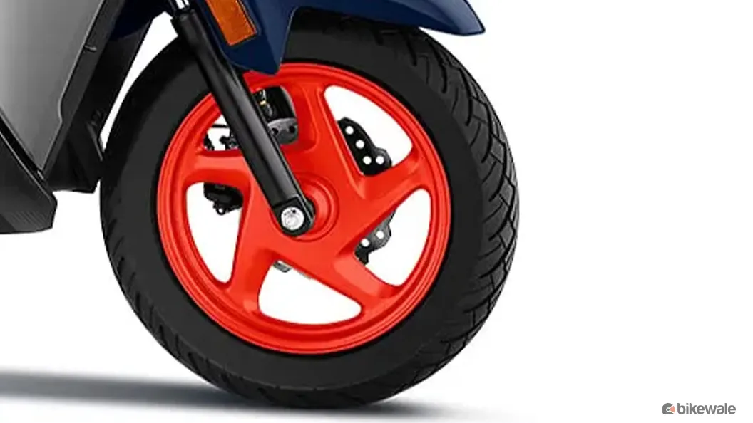 Honda Dio 125 Front View Image – BikeWale