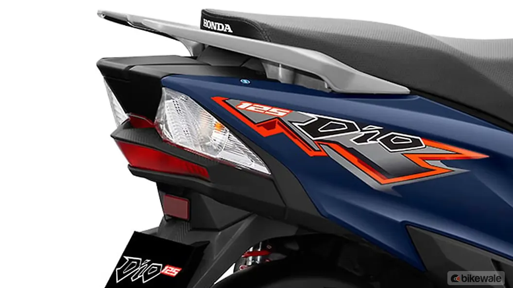Honda Dio 125 Front Wheel Image – BikeWale