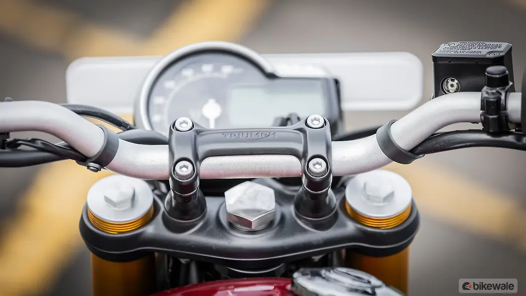Triumph Speed 400 Handle Bar Image – BikeWale