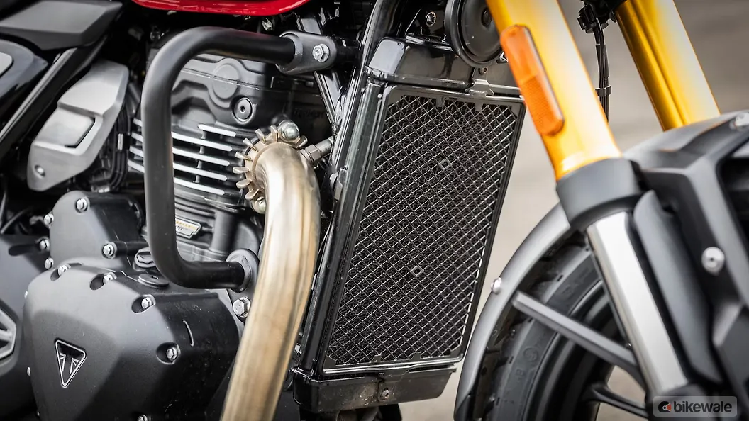 Images of Triumph Speed 400 | Photos of Speed 400 - BikeWale