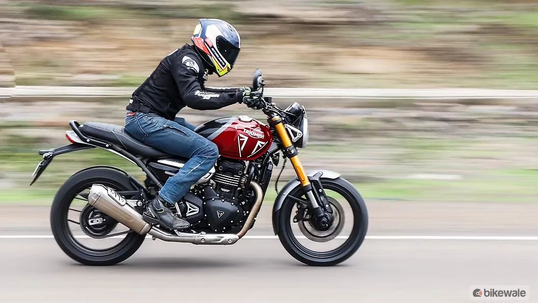 Triumph Speed 400 Right Side View Image – BikeWale