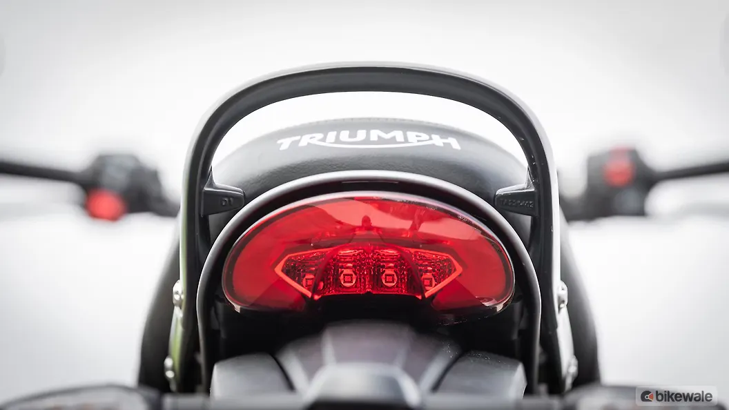 Triumph Speed 400 Saree Guard Image – BikeWale