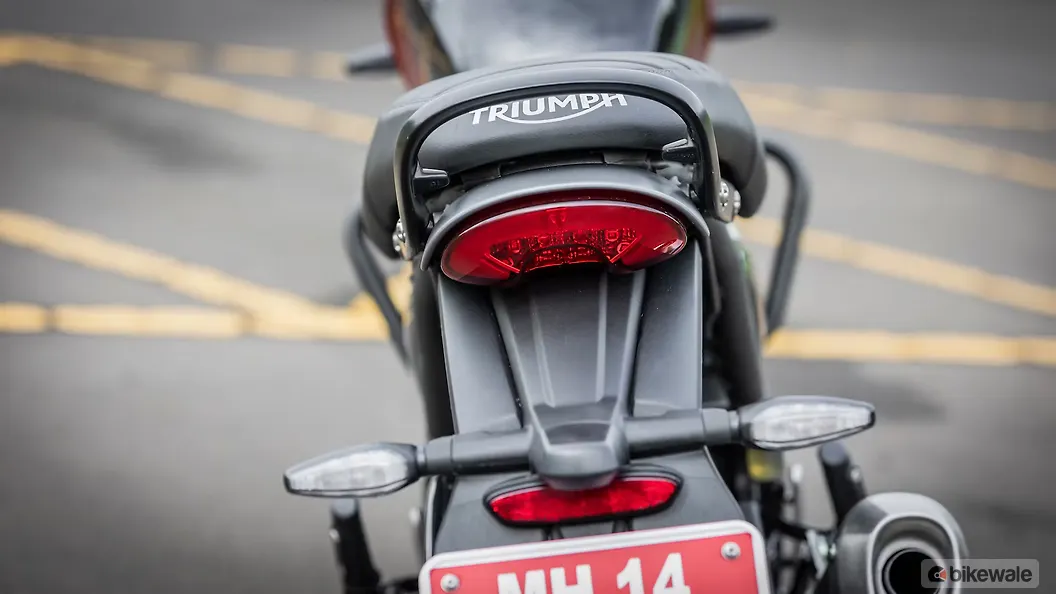 Triumph Speed 400 Saree Guard Image – BikeWale