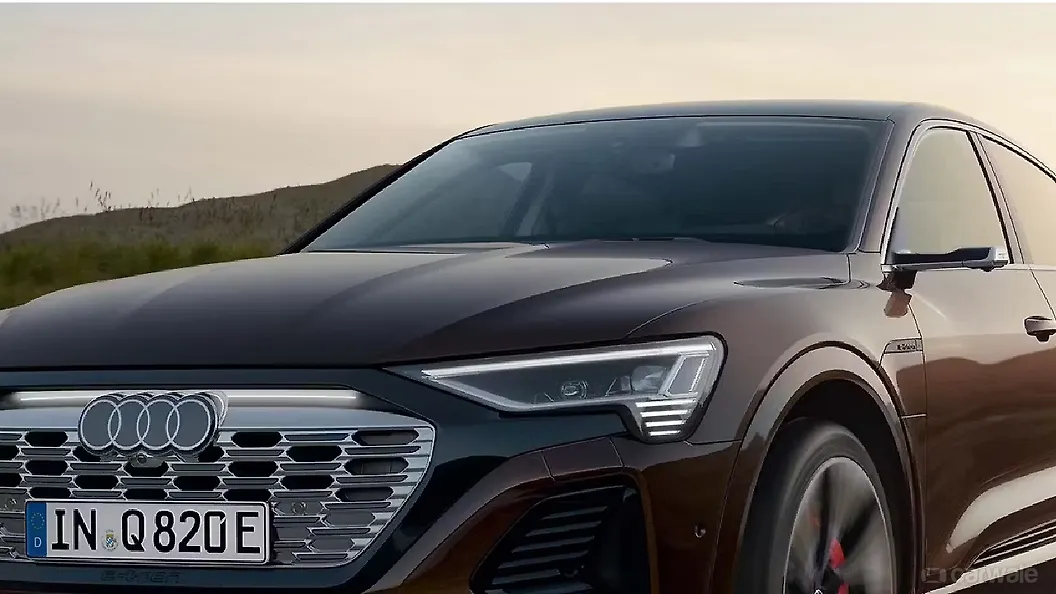 Q8 Sportback e-tron Closed Hood/Bonnet Image, Q8 Sportback e-tron ...