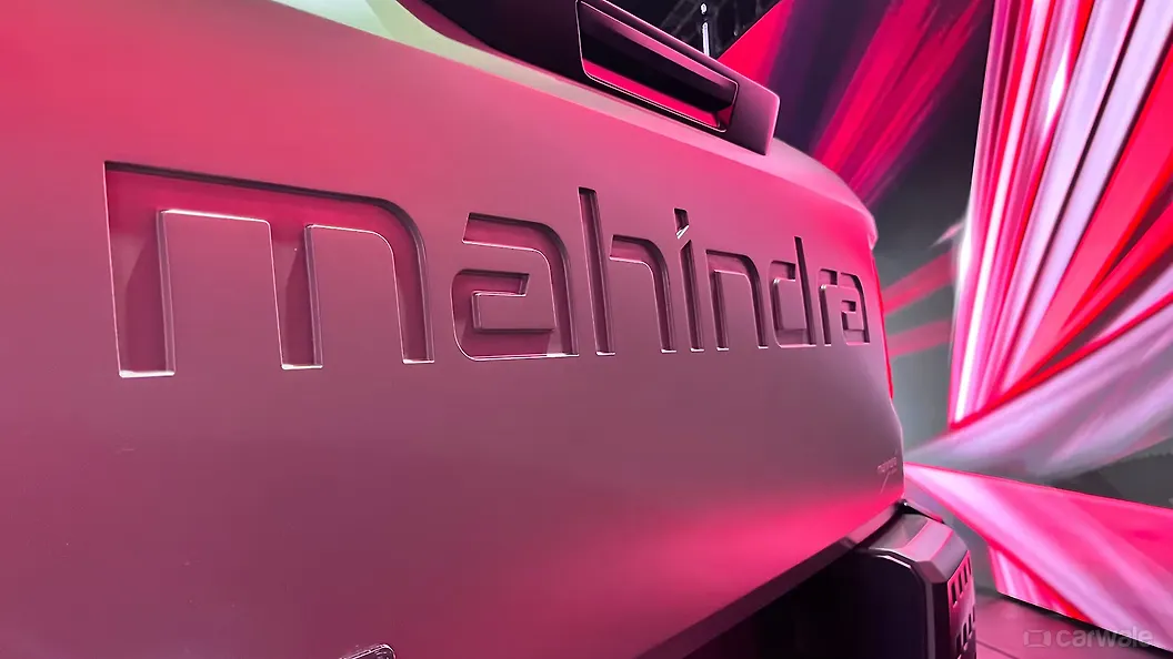 Thar.e Side Badge Image, Thar.e Photos in India - CarWale