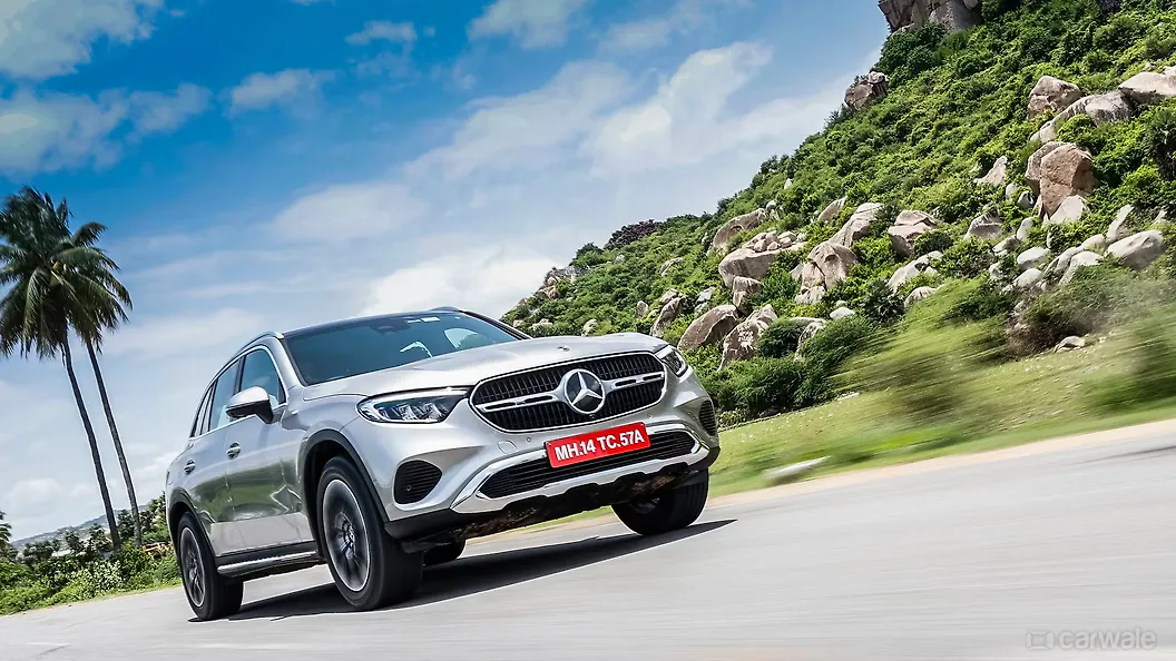 Mercedes-Benz GLC Images - Interior & Exterior Photo Gallery [20 ...