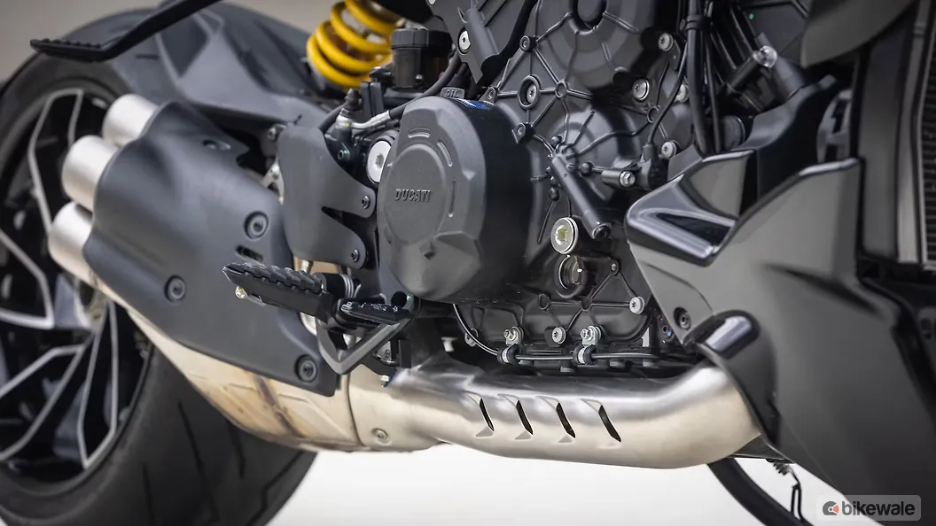 Ducati Diavel V4 Engine Heat Guard Image – BikeWale