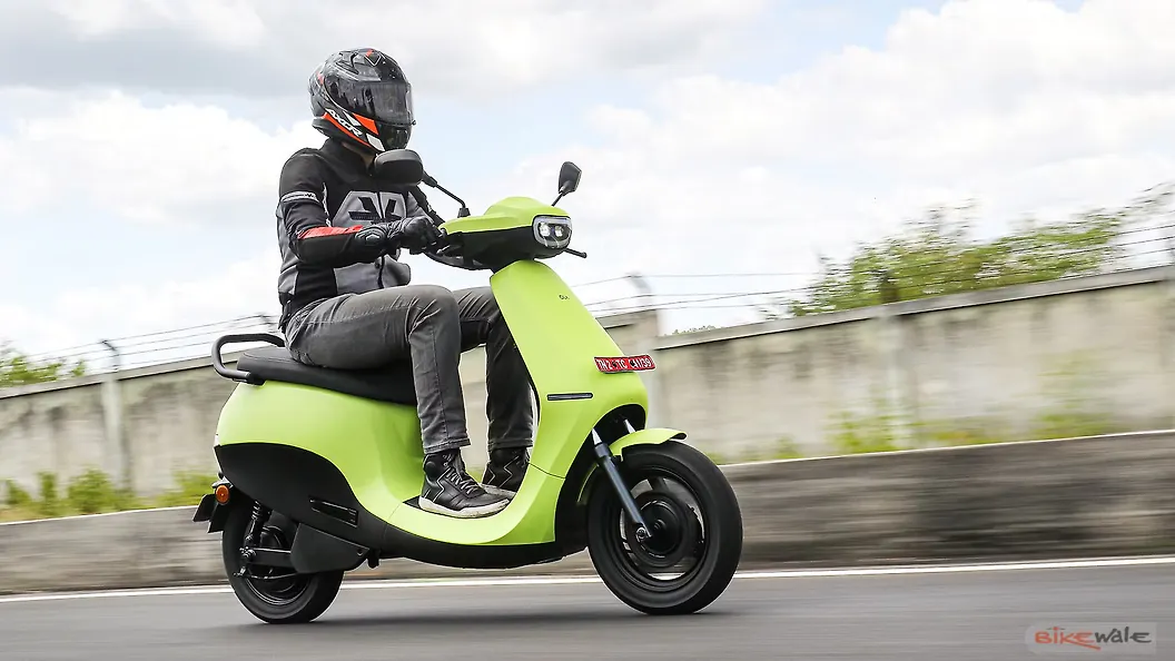 OLA S1 Air Rear Tyre Image – BikeWale