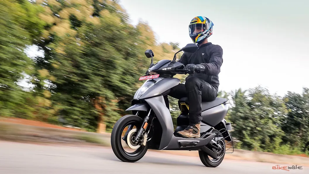 Ather 450S Front View Image – BikeWale