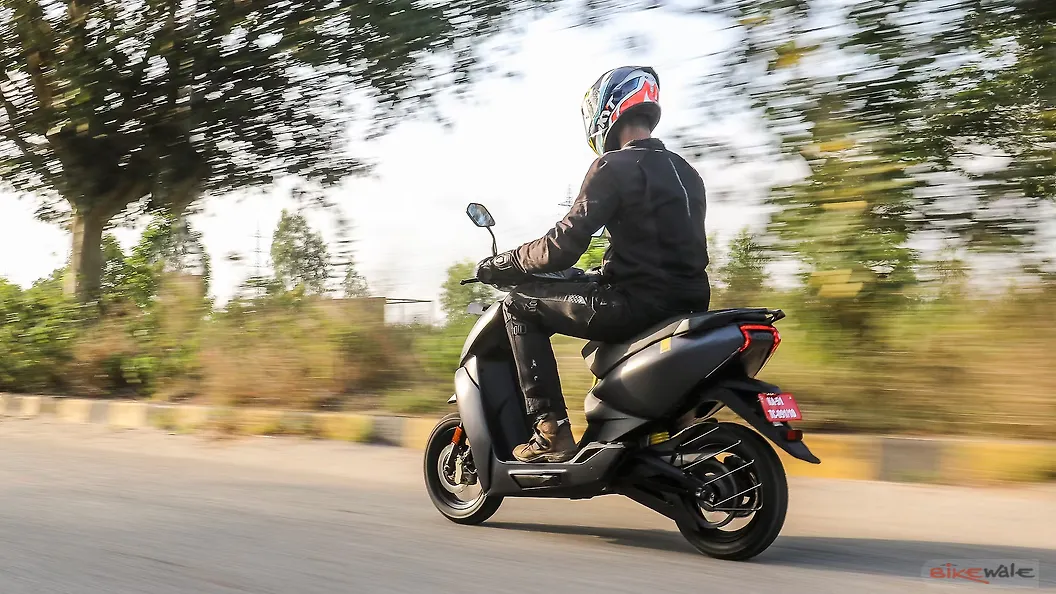 Ather 450S Front View Image – BikeWale