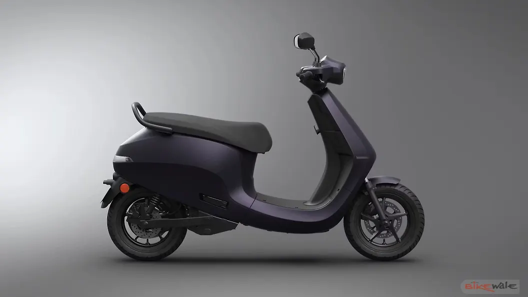 OLA S1 Pro Right Rear Three Quarter Image – BikeWale