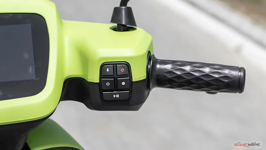 OLA S1 Air Play Pause Switch for Bluetooth Image – BikeWale
