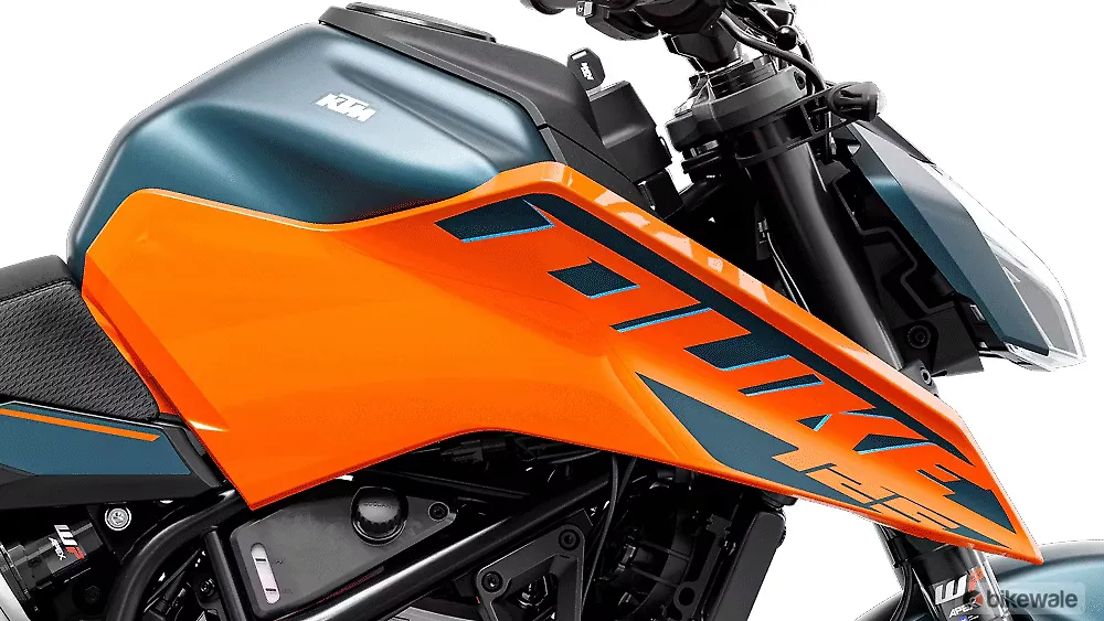 KTM 125 Duke [2025] Front Wheel Image – BikeWale