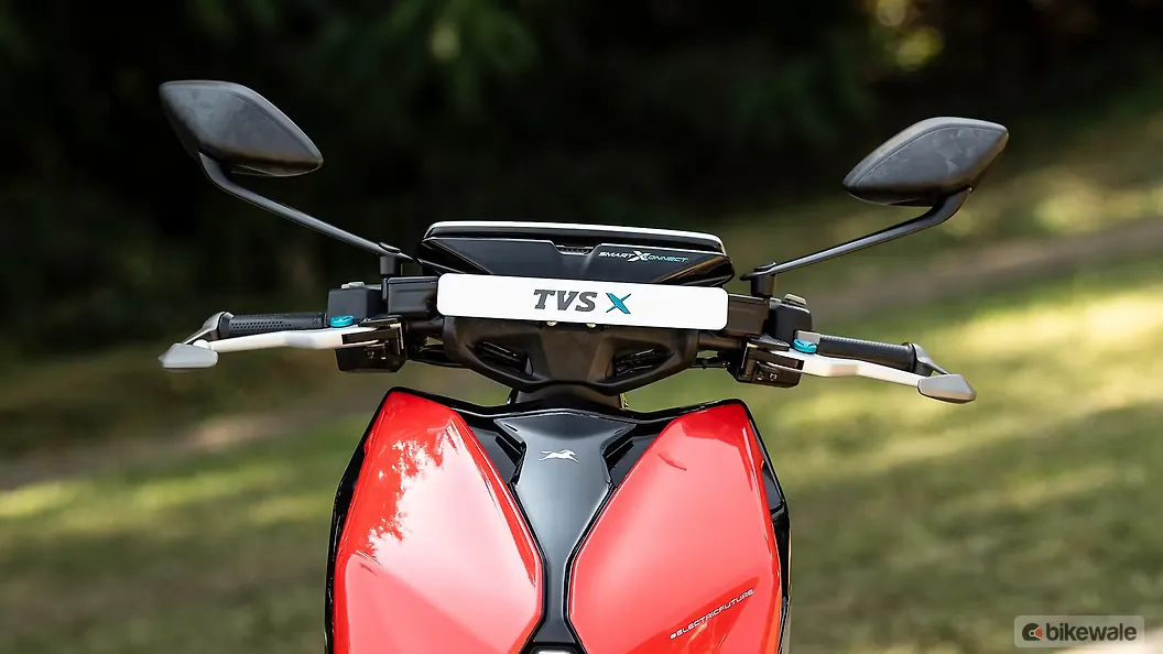 TVS X Front Panel Badging/Logo Image – BikeWale