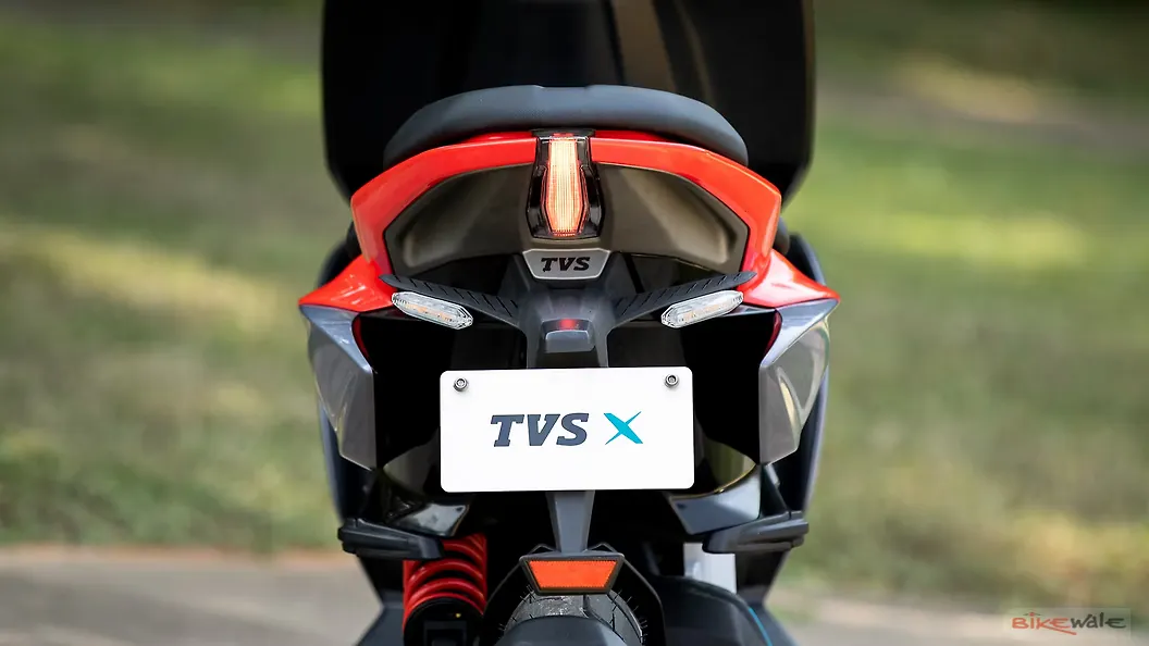 TVS X Rear Turn Indicators Image – BikeWale