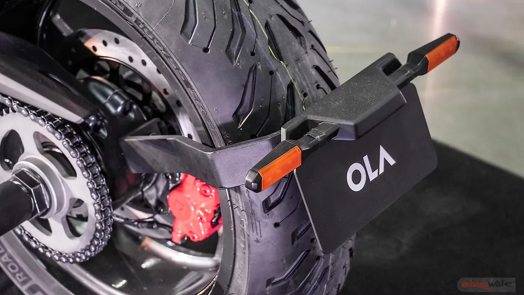 OLA Roadster Rear Alloy Wheel Image – BikeWale