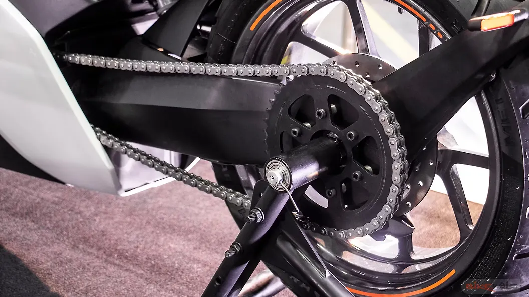 OLA Cruiser Front Disc Brake Caliper Image – BikeWale