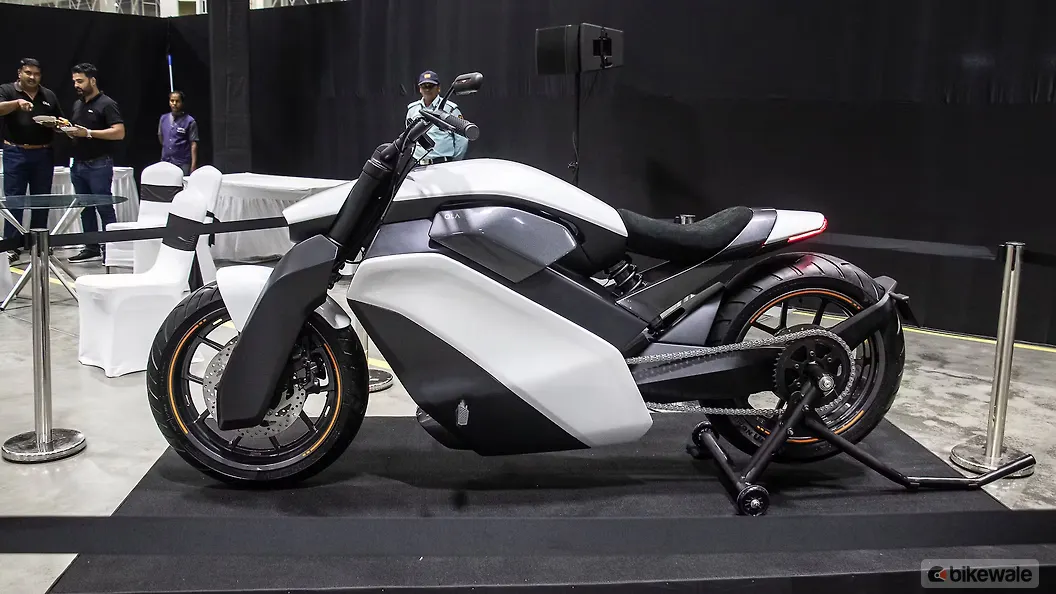 OLA Cruiser Right Side View Image – BikeWale