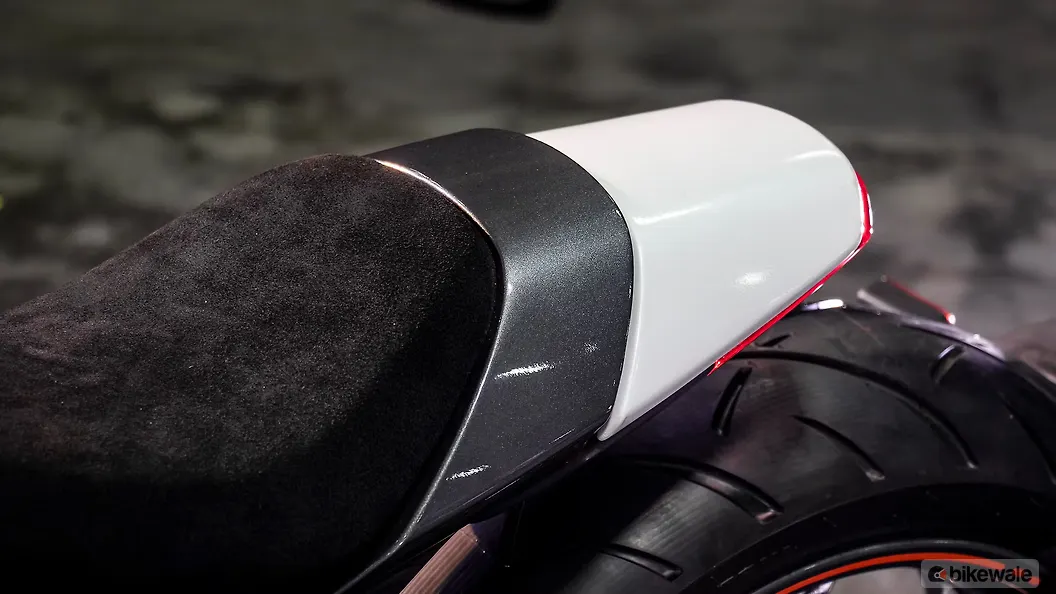 OLA Cruiser Seat Image – BikeWale