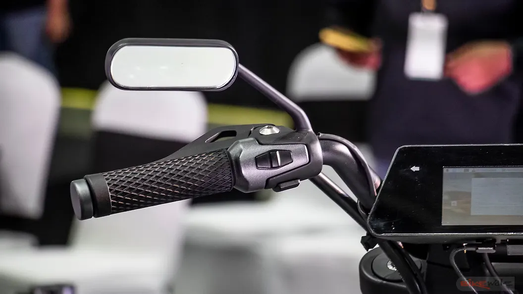 OLA Cruiser Rear View Mirror Image – BikeWale