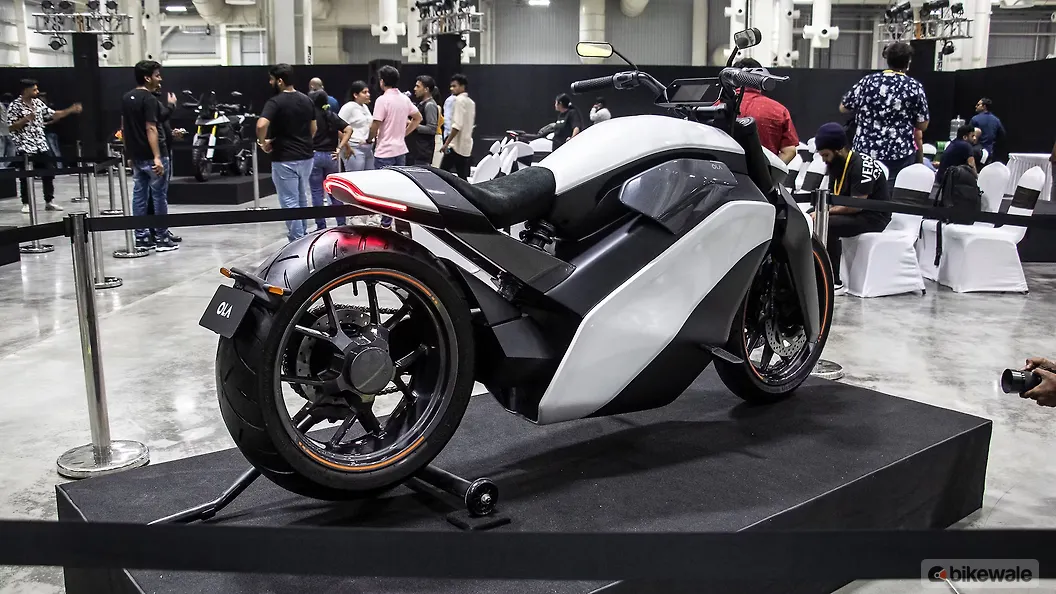 OLA Cruiser Right Rear Three Quarter Image – BikeWale