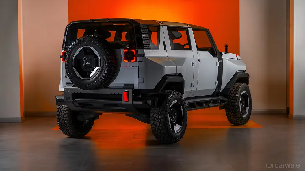 Thar.e Right Rear Three Quarter Image, Thar.e Photos in India - CarWale