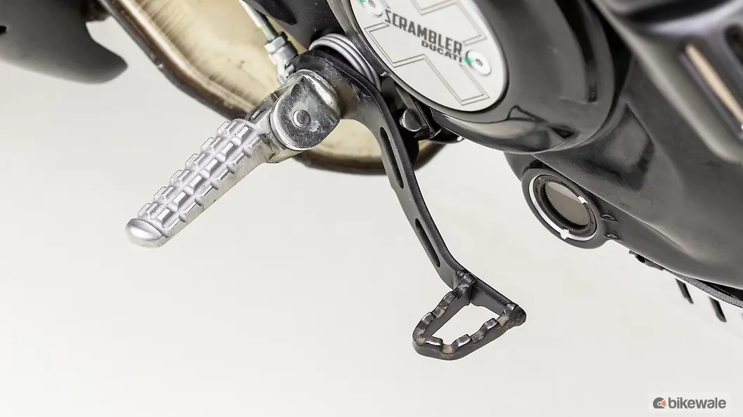 Ducati Scrambler Full Throttle [2023-2024] Rider Footpeg Image – BikeWale