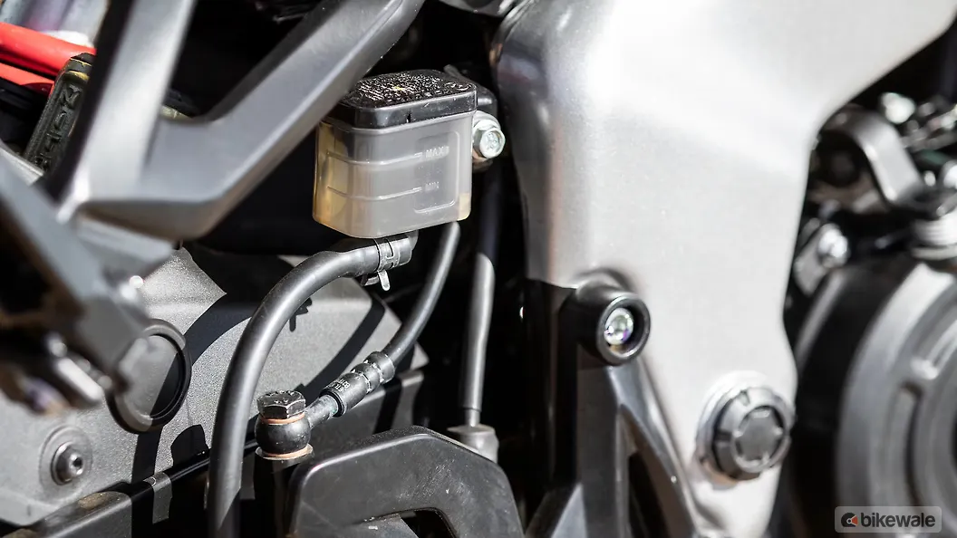 Bajaj Pulsar NS400Z Engine From Left Image – BikeWale