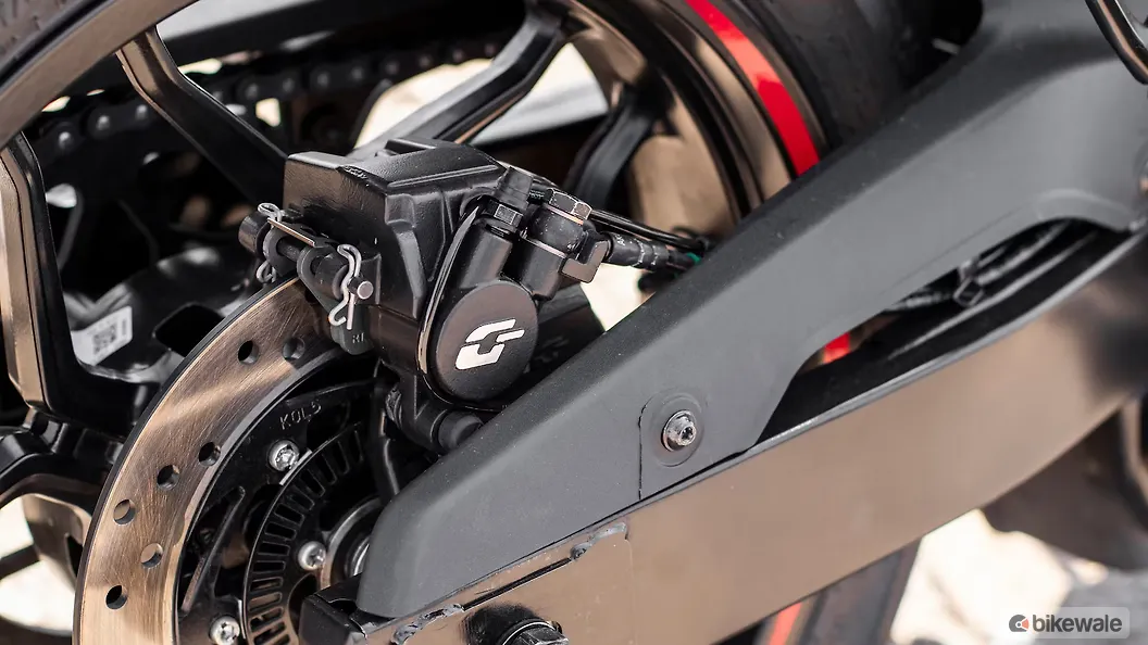 Bajaj Pulsar NS400Z Rear Disc Brake Caliper Image – BikeWale