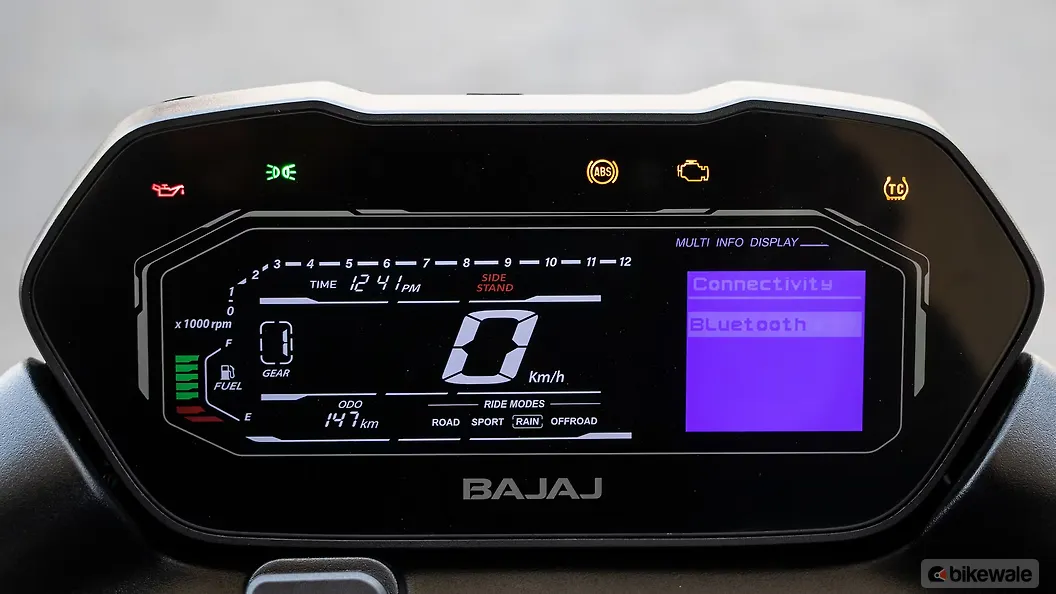 Bajaj Pulsar NS400Z Left Front Three Quarter Image – BikeWale