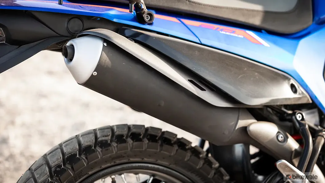 Hero Xpulse 210 Silencer/Muffler Image – BikeWale