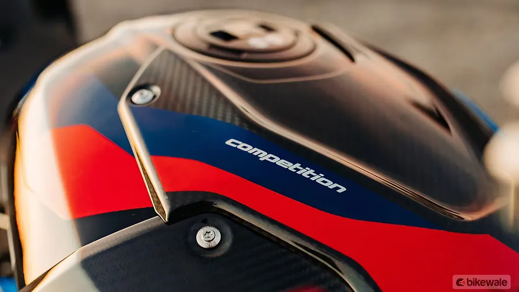 BMW M 1000 R Right Front Three Quarter Image – BikeWale