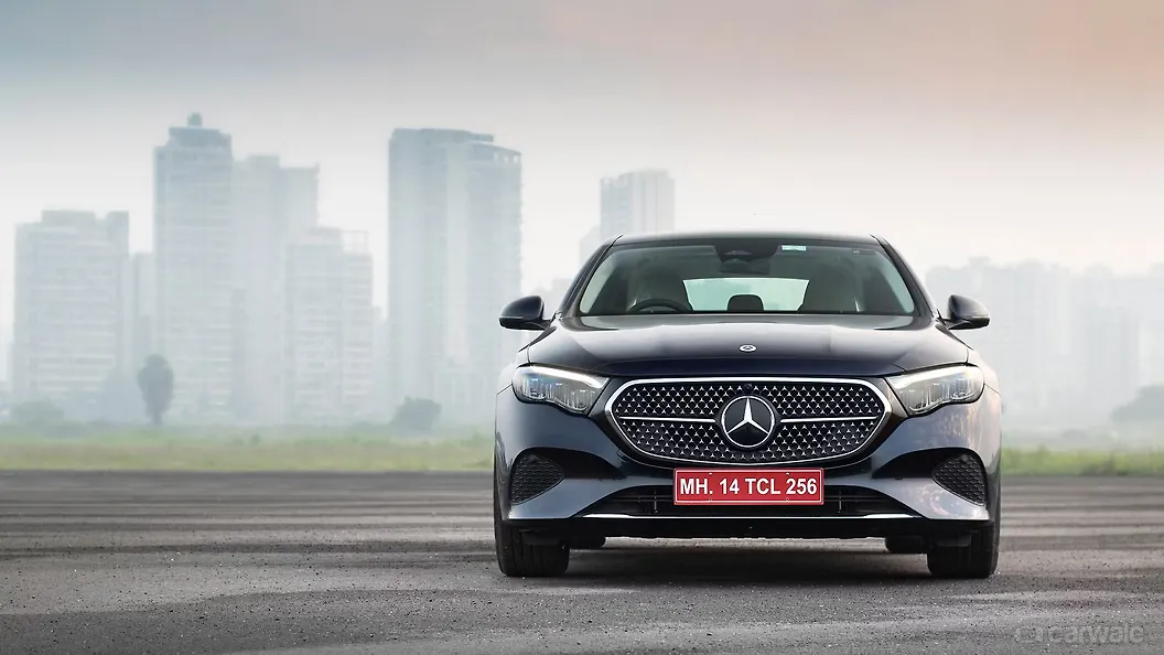 E-Class Engine Shot Image, E-Class Photos in India - CarWale