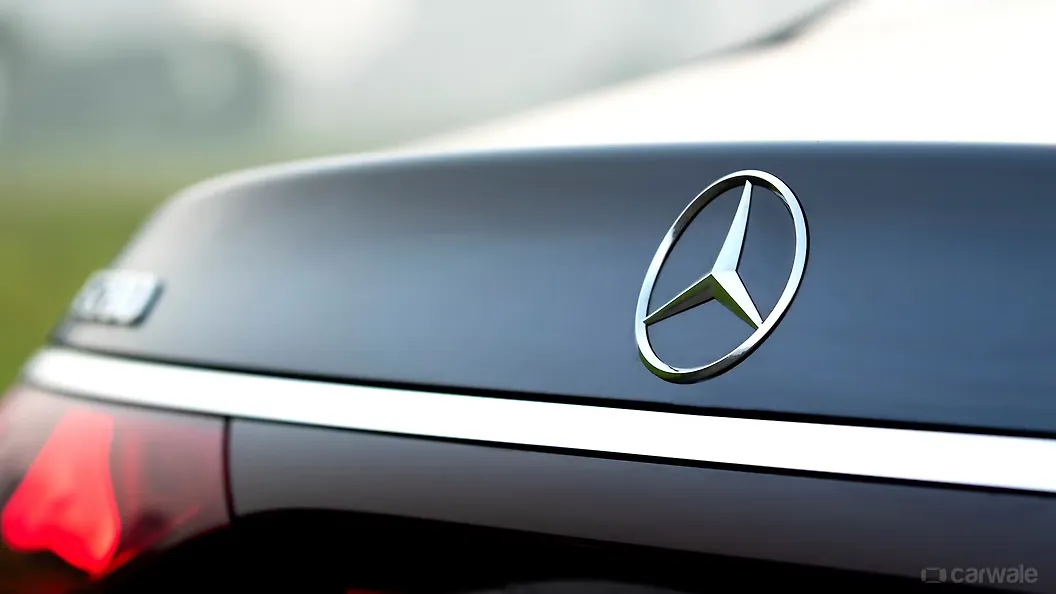 E-Class Rear Logo Image, E-Class Photos in India - CarWale