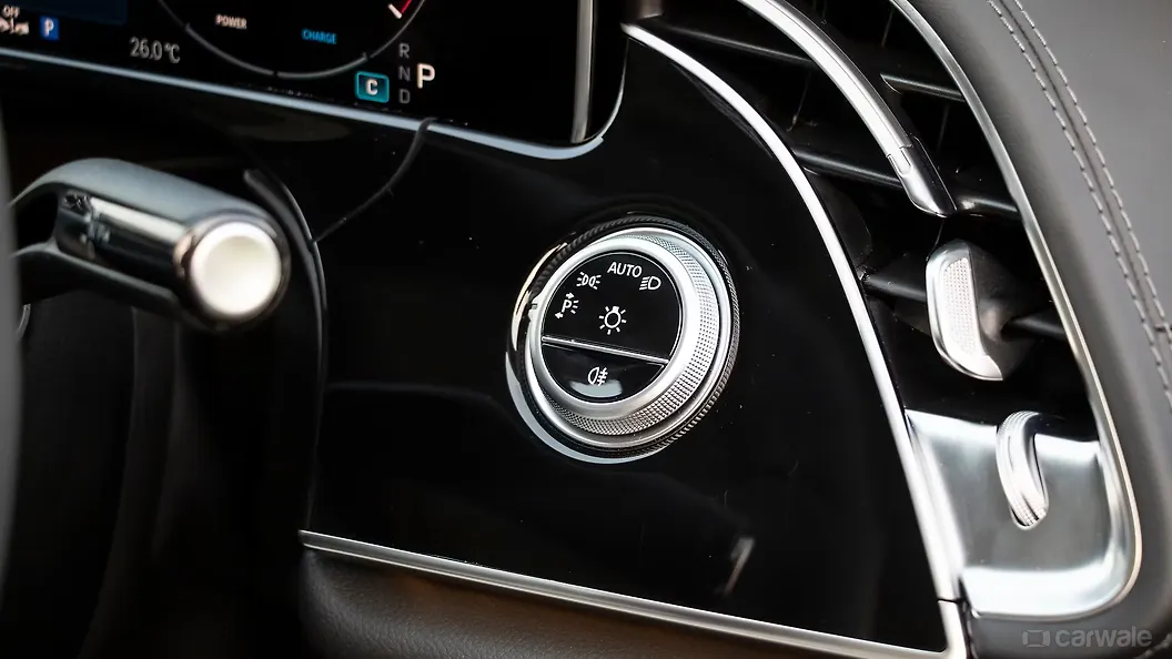 E-Class Parking Brake/Emergency Brake Image, E-Class Photos in India ...