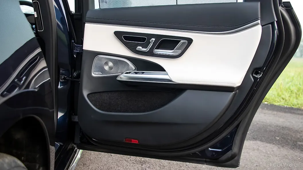 E-Class Rear Row Charging Point Image, E-Class Photos in India - CarWale