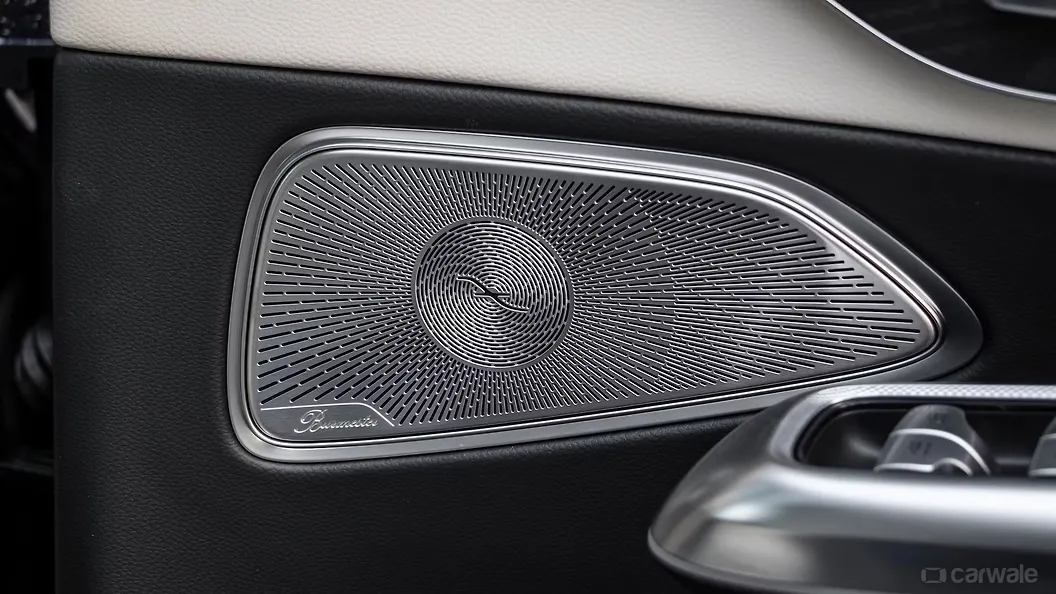 E-Class Rear Row Charging Point Image, E-Class Photos in India - CarWale