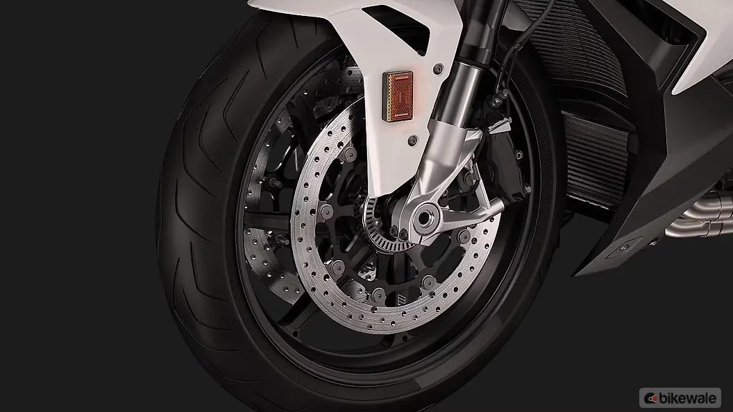 BMW S 1000 R Radiator Image – BikeWale