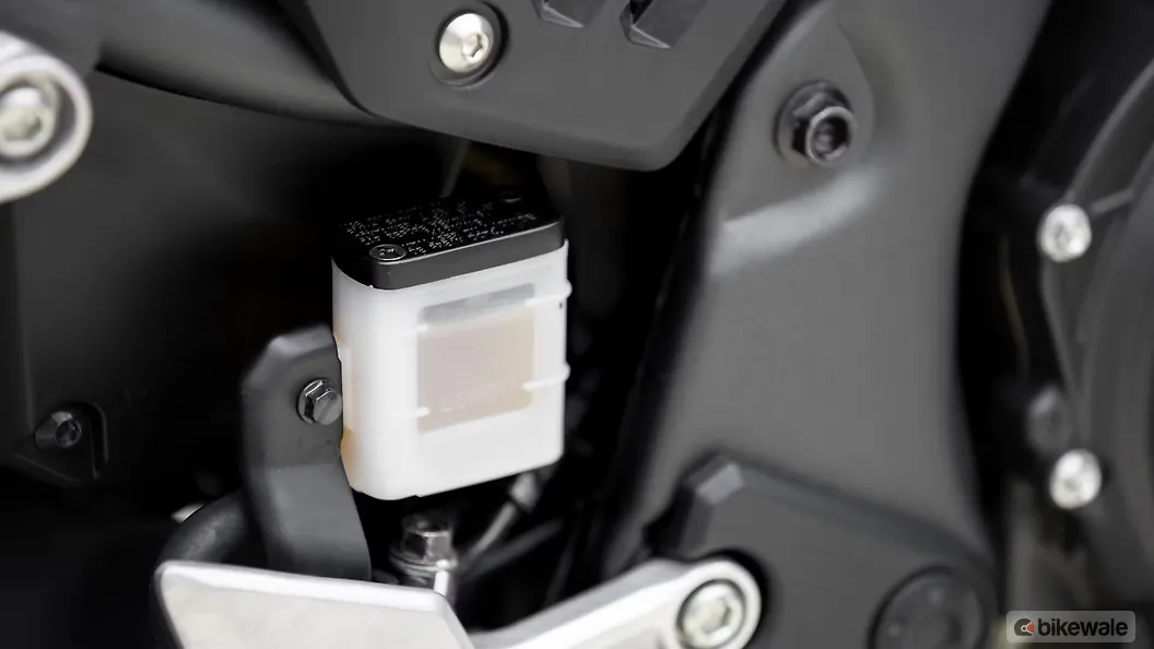 Honda NX500 Mono Shock Absorber Image – BikeWale