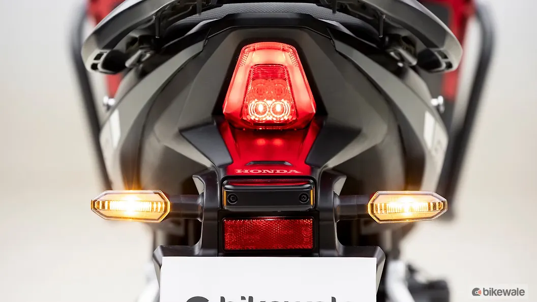 Honda NX500 Rear Turn Indicators Image – BikeWale