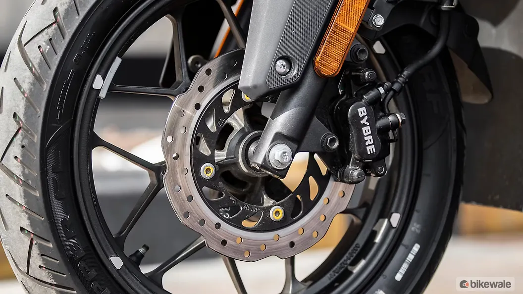 Hero Xoom 125 Front Disc Brake Image – BikeWale