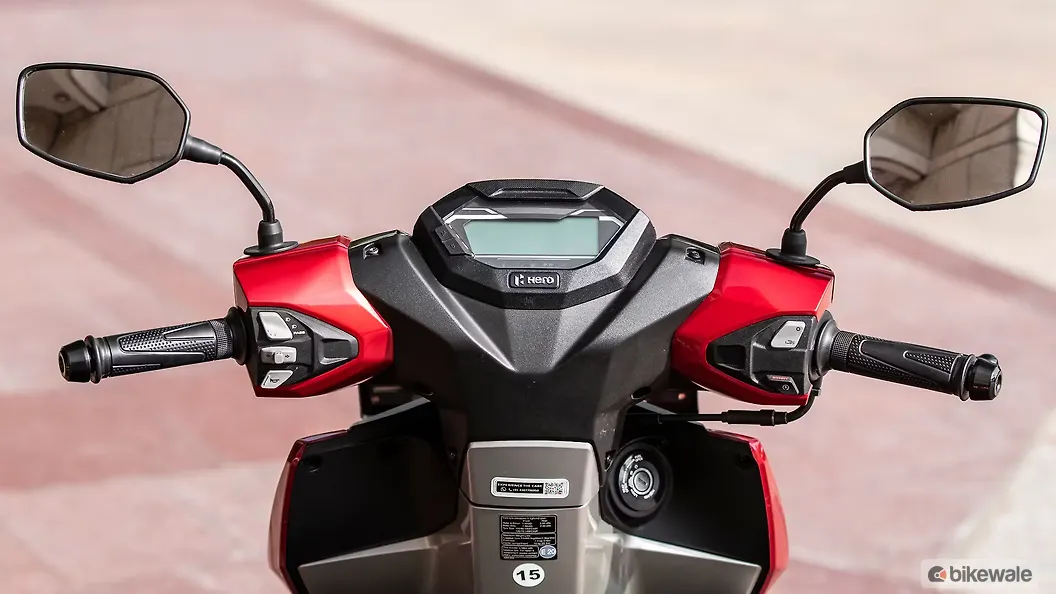 Hero Xoom 125 Left Side Body Panel Image – BikeWale