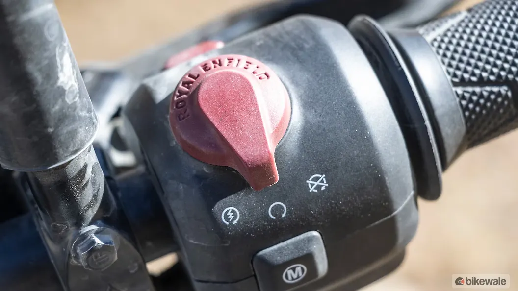 Royal Enfield Himalayan 450 Ignition Switch Image – BikeWale