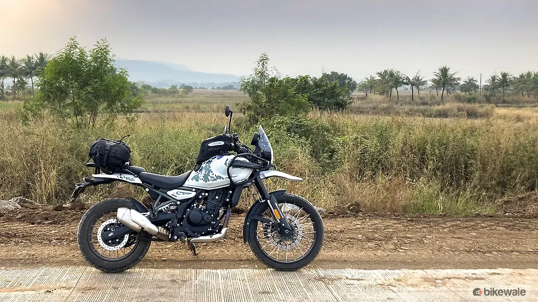 Royal Enfield Himalayan 450 Right Side View Image – BikeWale