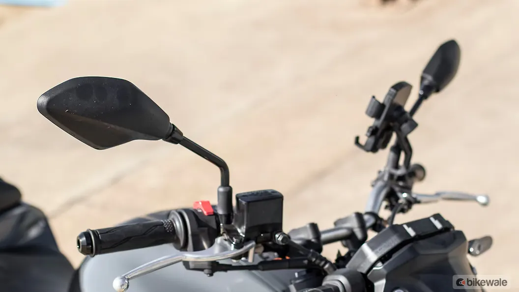 Yamaha MT-03 Rear View Mirror Image – BikeWale